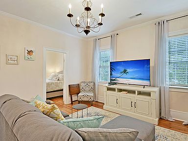 251 Ashley Ave APT C, Charleston, SC 29403 | Zillow