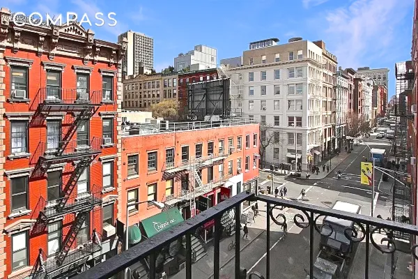120 Thompson Street #20 in Soho, Manhattan | StreetEasy