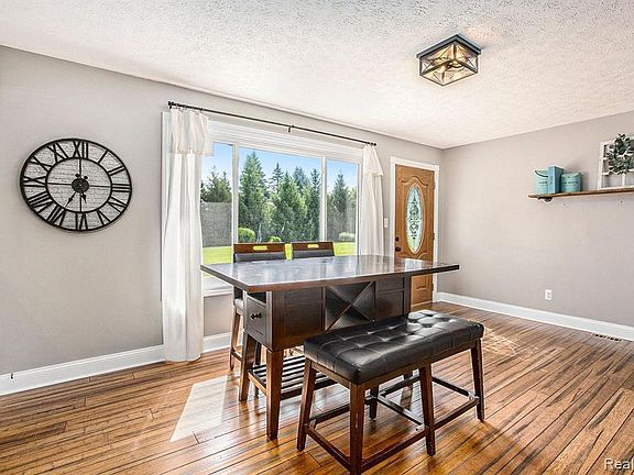 3350 S Latson Rd, Howell, MI 48843 | MLS #20240060508 | Zillow