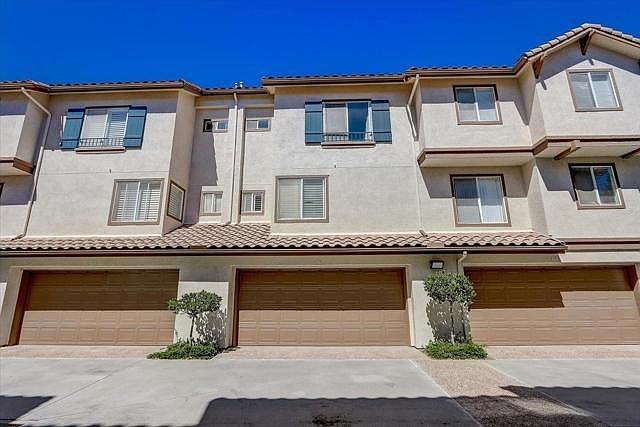 10374 Wateridge Cir San Diego CA | Zillow