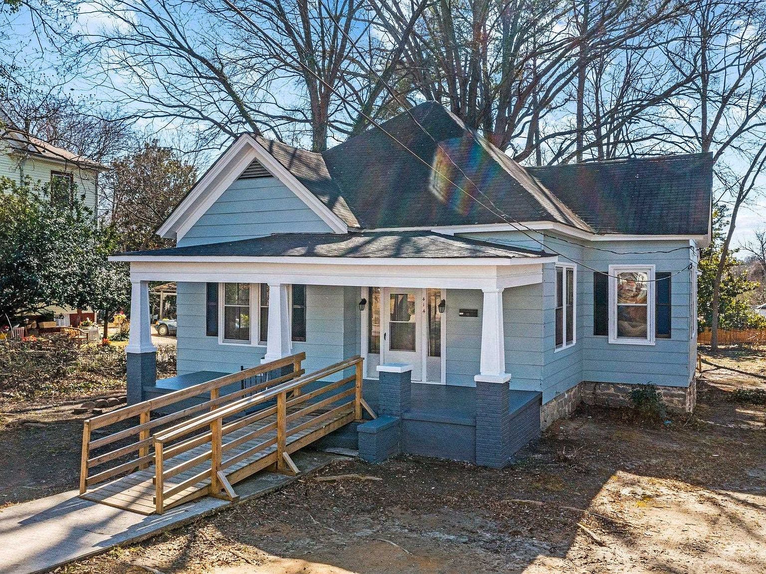 414 Charles St, Henderson, NC 27536 | Zillow