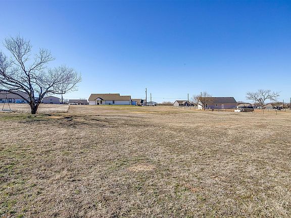 2108 Brown Loop, Poolville, TX 76487 | Zillow