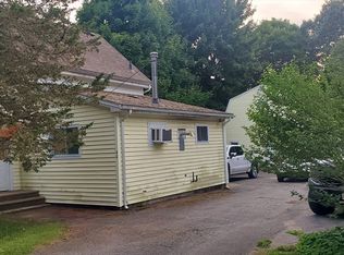44 Pine St, Peabody, MA 01960 | MLS #73258563 | Zillow