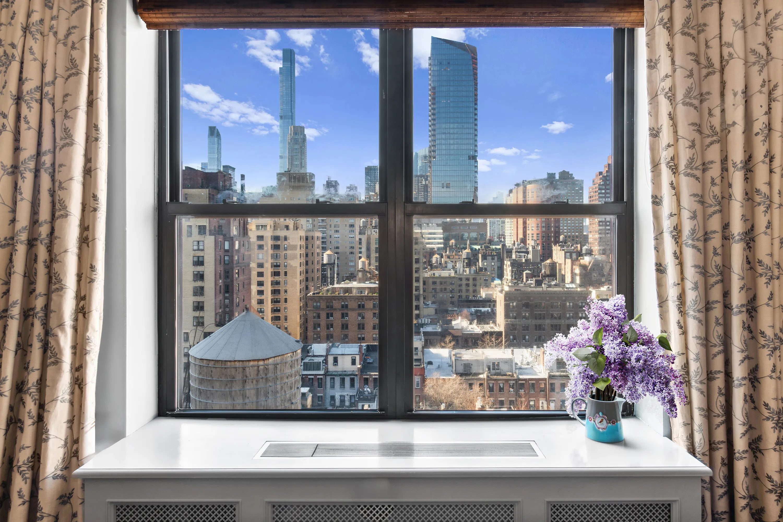 12 West 72nd Street #16F in Lincoln Square, Manhattan | StreetEasy