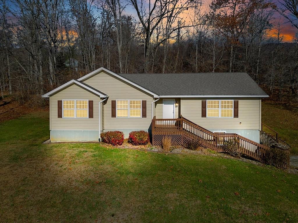 5130 E Lee Hwy, Max Meadows, VA 24360 | MLS #91948 | Zillow