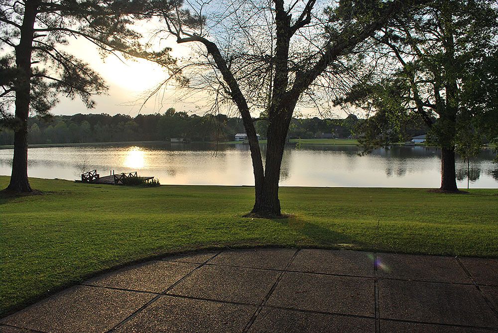 121 Swan Lake Dr, Jackson, MS 39212 | Zillow