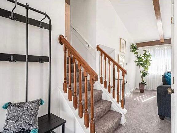 3313 Raynor Dr, Columbus, OH 43219 | Zillow