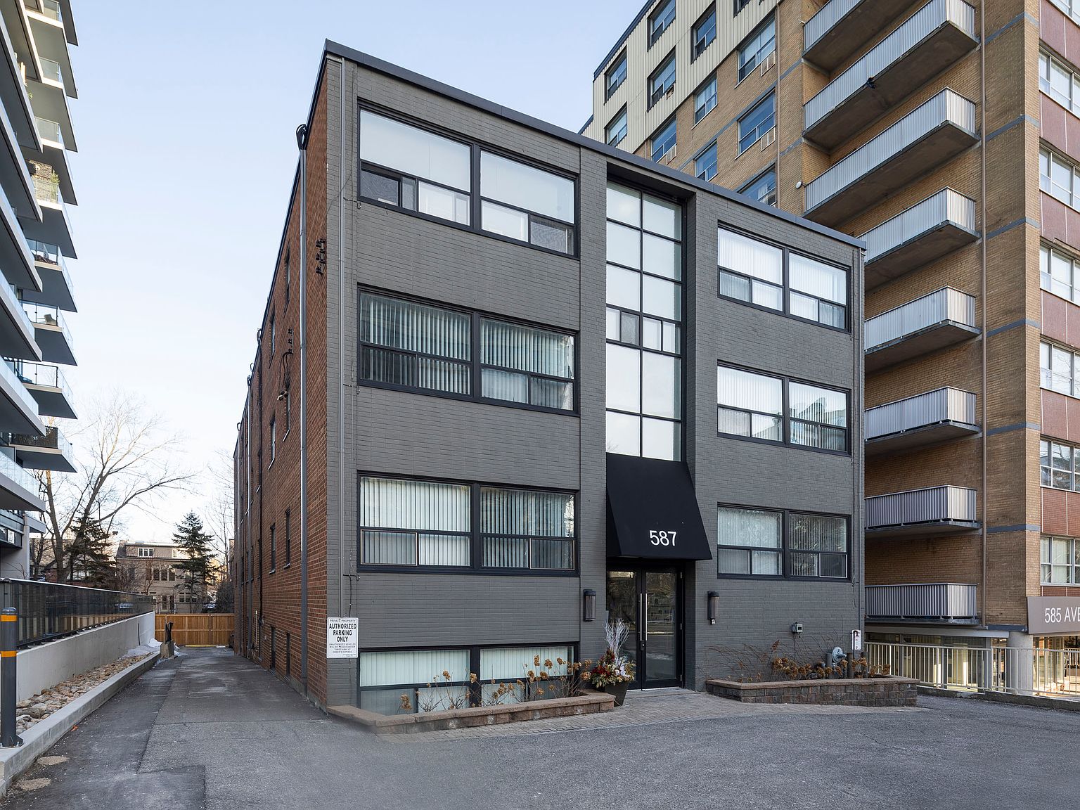 587 Avenue Rd, Toronto, ON M4V 2K3 | Zillow