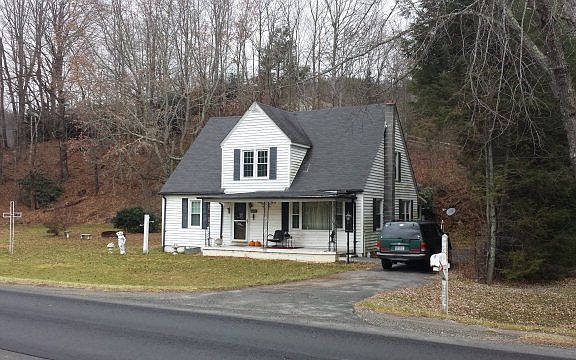 8692 State Highway 105 S, Boone, NC 28607 | Zillow