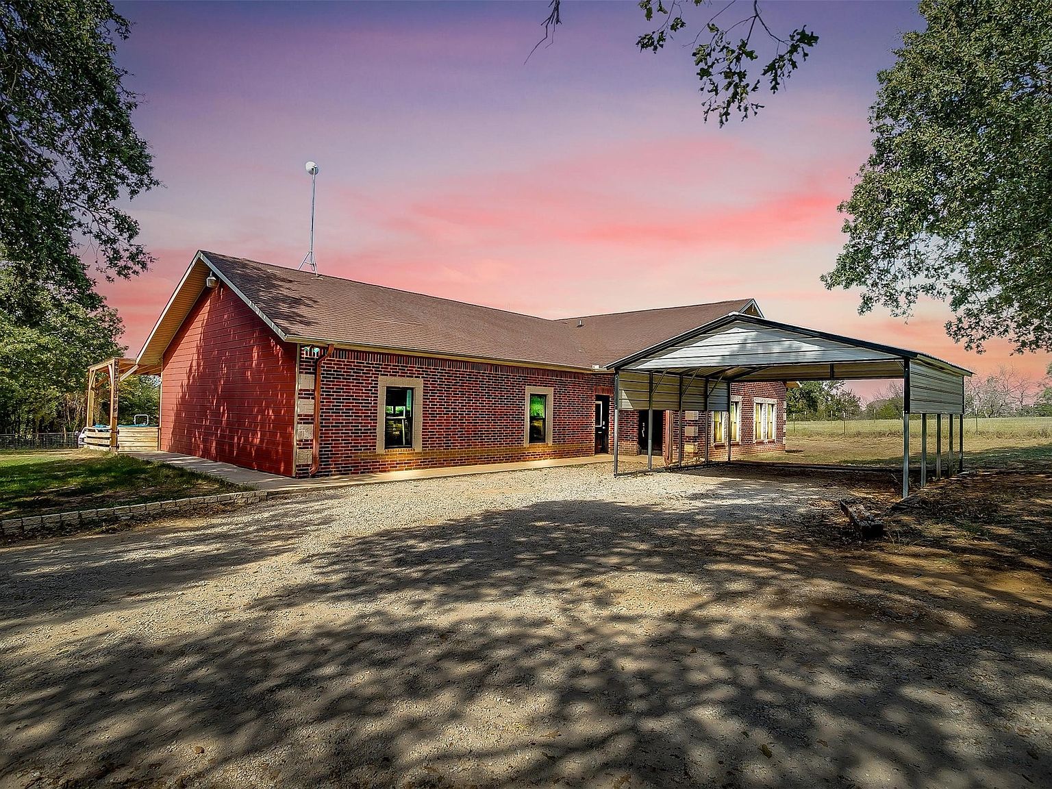 3269 Springfield Rd, Springtown, TX 76082 | MLS #20754997 | Zillow