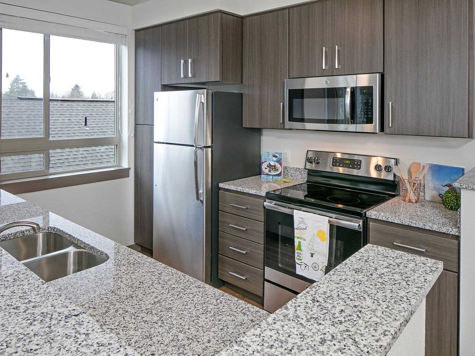 2621 NE 7th Ave #3211809, Portland, OR 97212 | Zillow