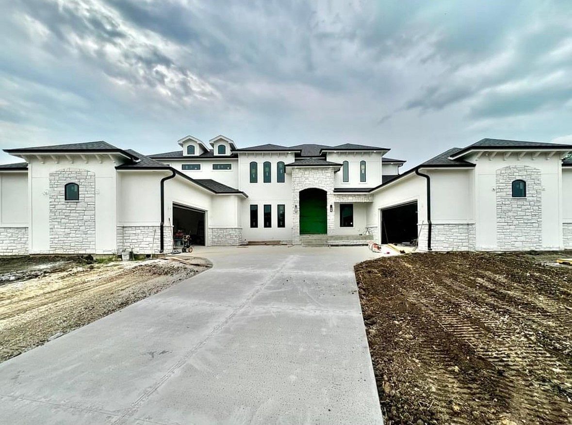 3954 NW 183rd St, Clive, IA 50325 | MLS #699114 | Zillow