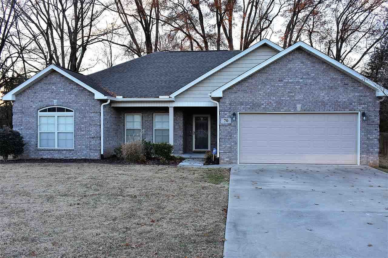 70 Oxford Ln, Decatur, AL 35603 | Zillow