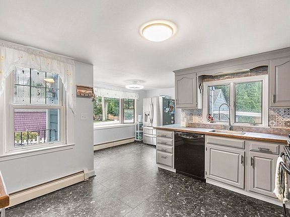 445 Lowell St, Reading, MA 01867 | MLS #73158548 | Zillow