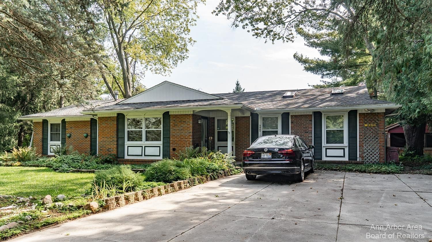 3465 Charing Cross Rd, Ann Arbor, MI 48108 | Zillow