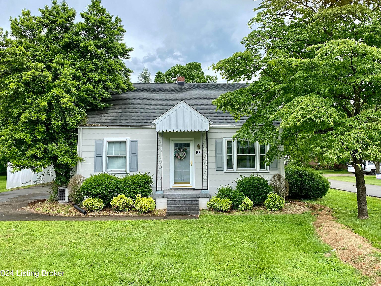 122 Sylvan Dr, Bardstown, KY 40004 | Zillow