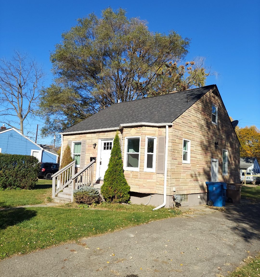 37 E Cornell Ave, Pontiac, MI 48340 | Zillow