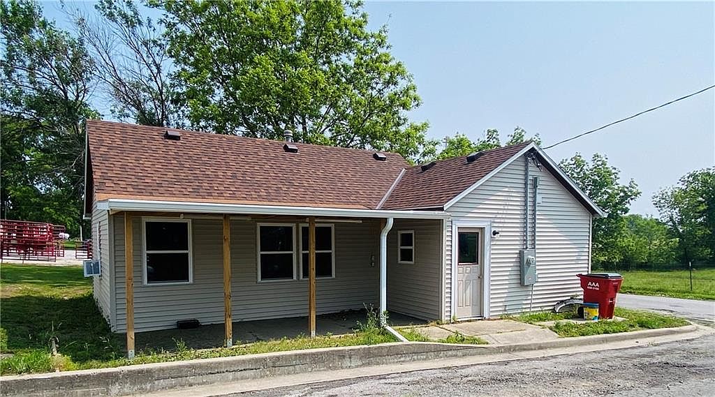 113 E Marshall St, Alma, MO 64001 | MLS #2553561 | Zillow