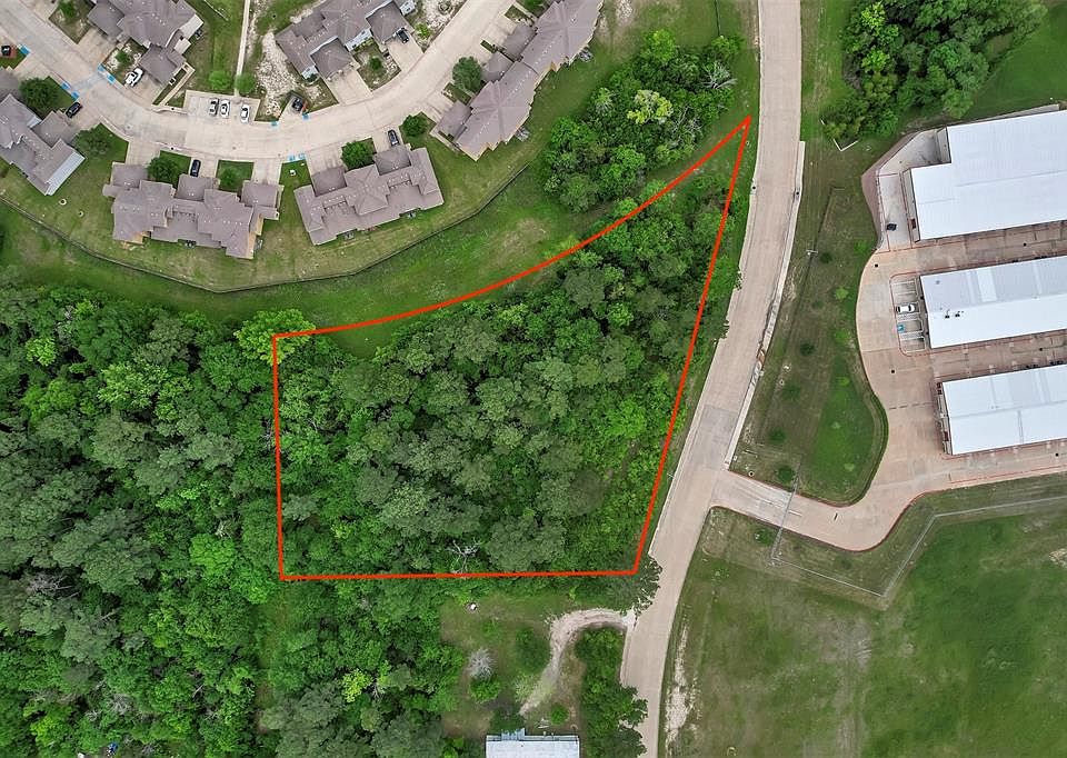 130 Essex Blvd, Huntsville, TX 77320 | MLS #4837866 | Zillow