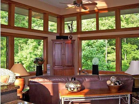 8484 Deep Run, Powell, OH 43065 | Zillow