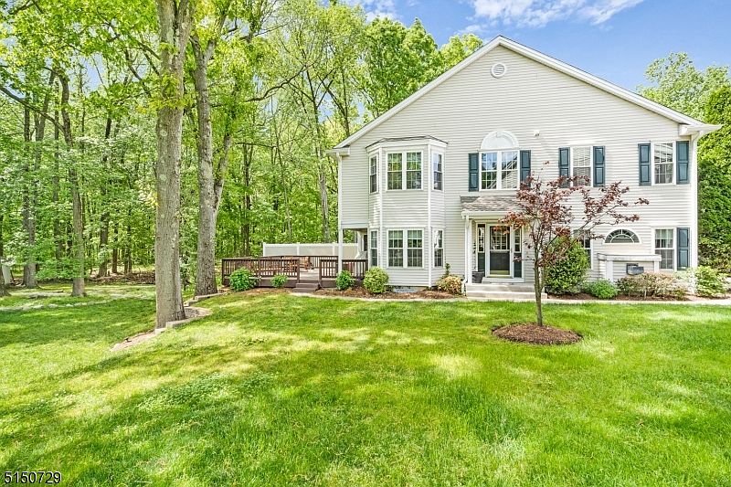 34 Burnham Dr, Pompton Plains, NJ 07444 | Zillow