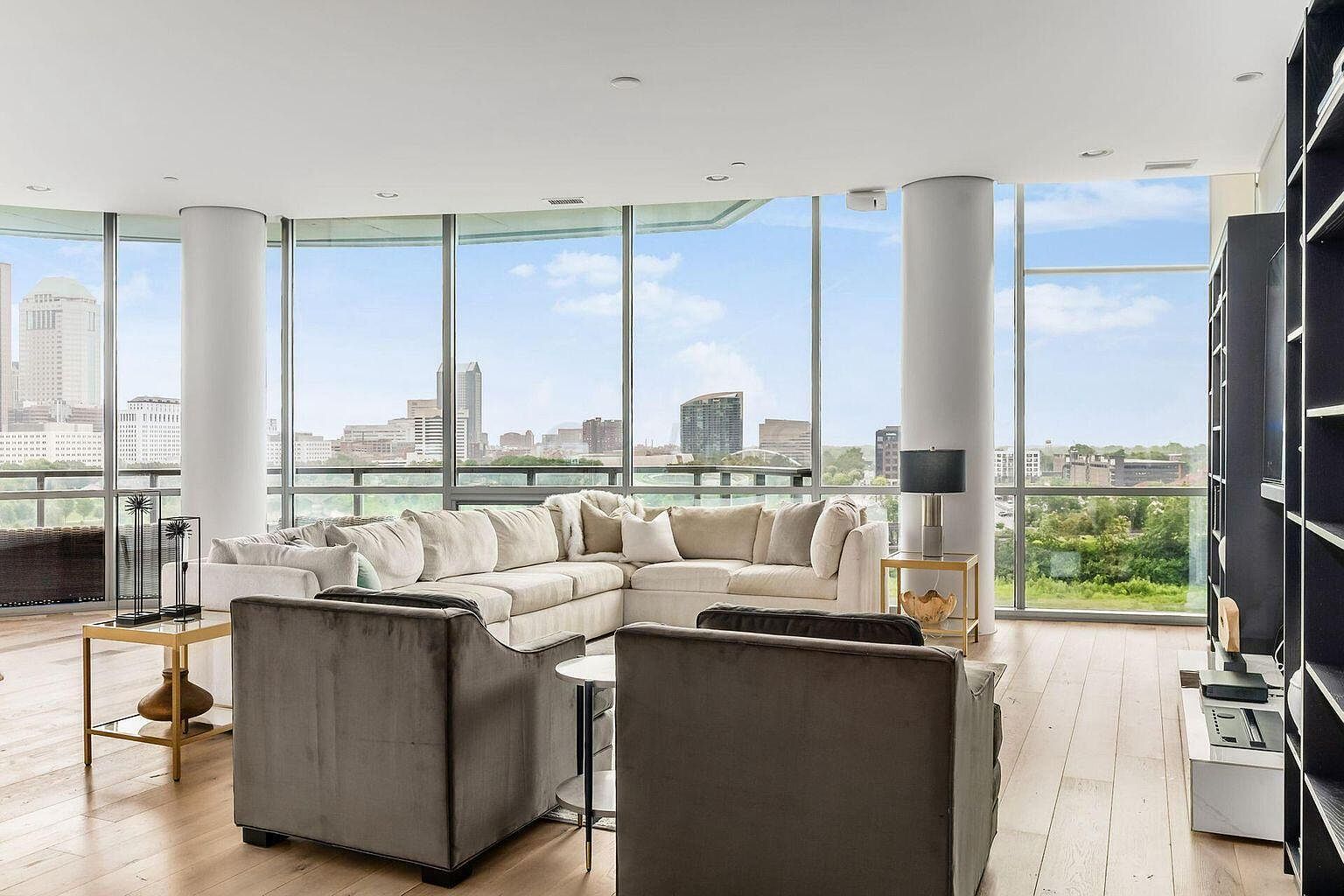 300 W Spring St UNIT 702, Columbus, OH 43215 | MLS #224000229 | Zillow