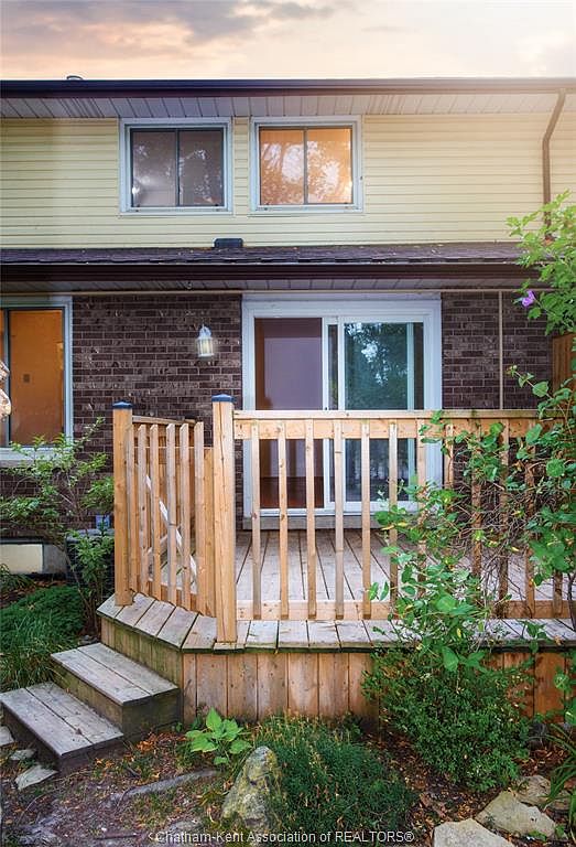 393 Baldoon Rd UNIT 2, Chatham Kent, ON N7L 4P3 | Zillow