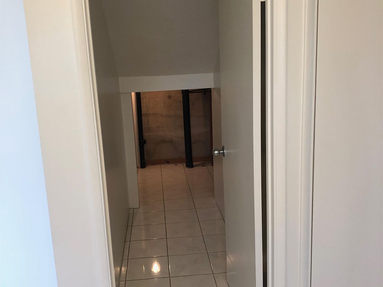 3383 Keahi St, Honolulu, HI 96822 | Zillow