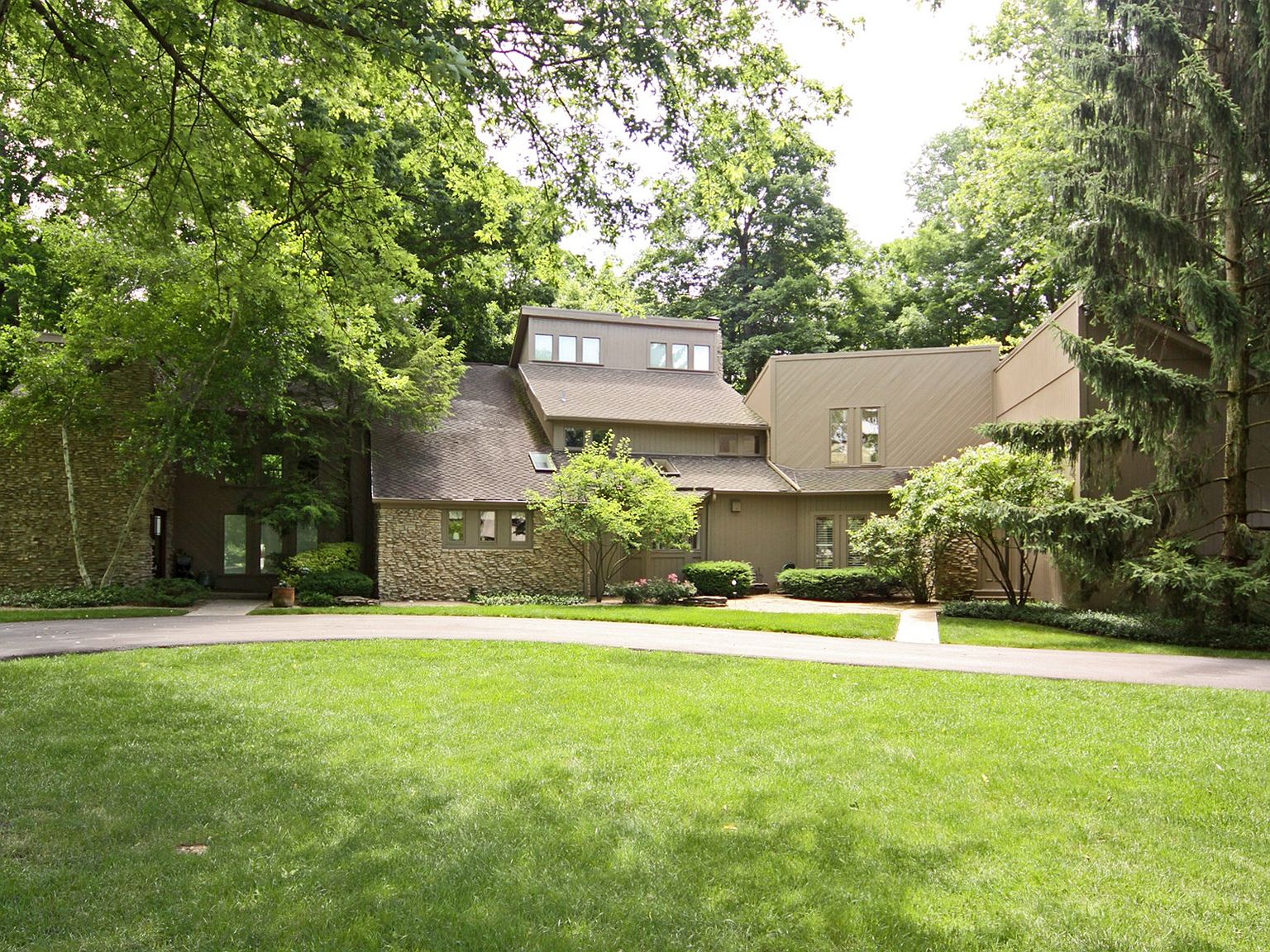 8111 Moore Rd, Indianapolis, IN 46278 | Zillow