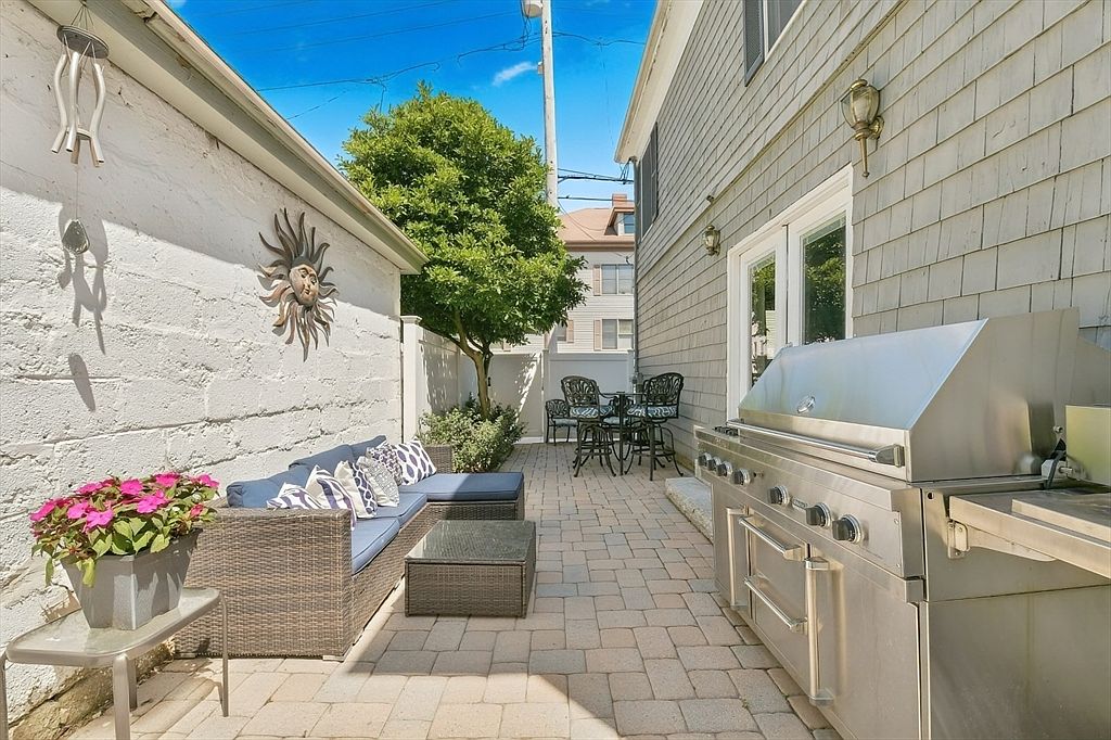 43 Endicott St UNIT 43, Salem, MA 01970 | Zillow