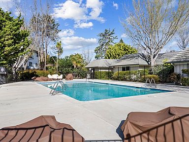21 Willow Rd APT 23, Menlo Park, CA 94025 | Zillow
