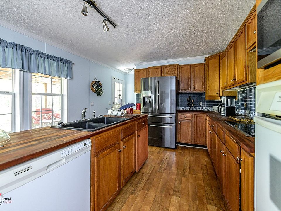 9825 Highway 175, Grand Cane, LA 71032 | MLS #20290955 | Zillow