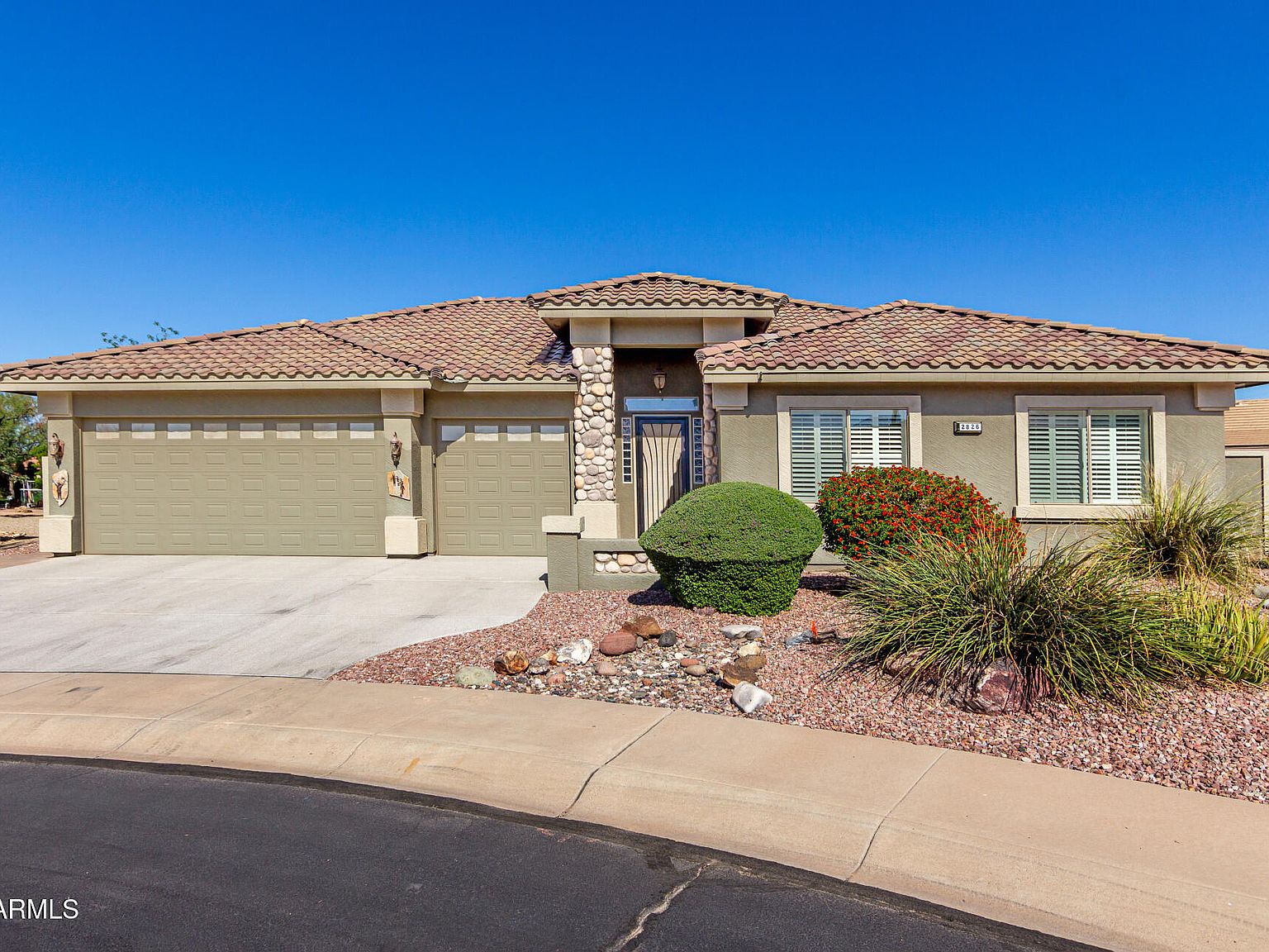 2826 S CHERRYWOOD Circle, Mesa, AZ 85212 | Zillow