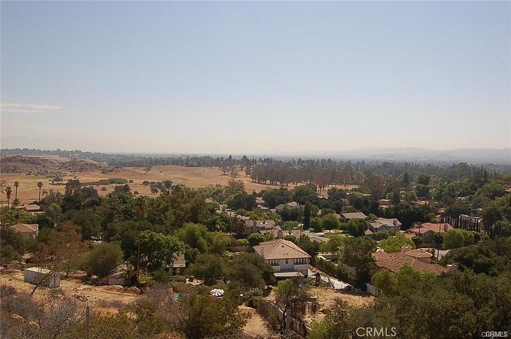 8584 Hillcroft Dr #7, Canoga Park, CA 91304 | Zillow