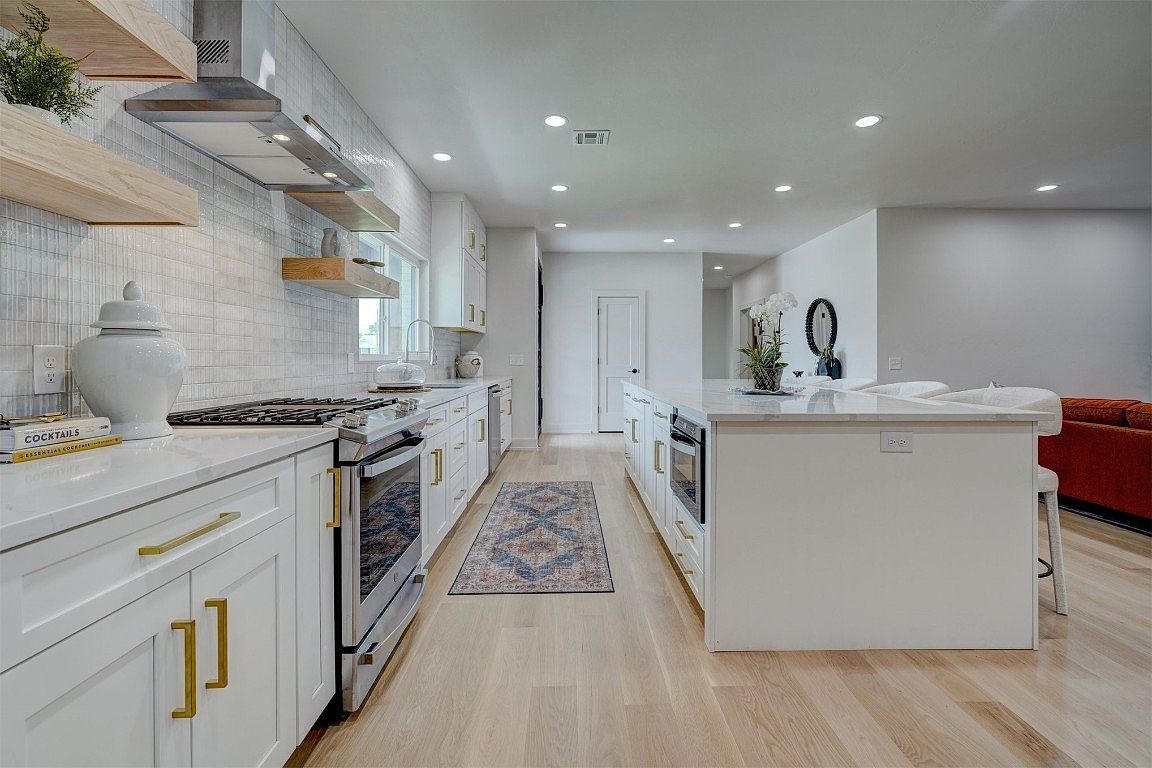 2300 NW 55th St, Oklahoma City, OK 73112 | MLS #1106741 | Zillow