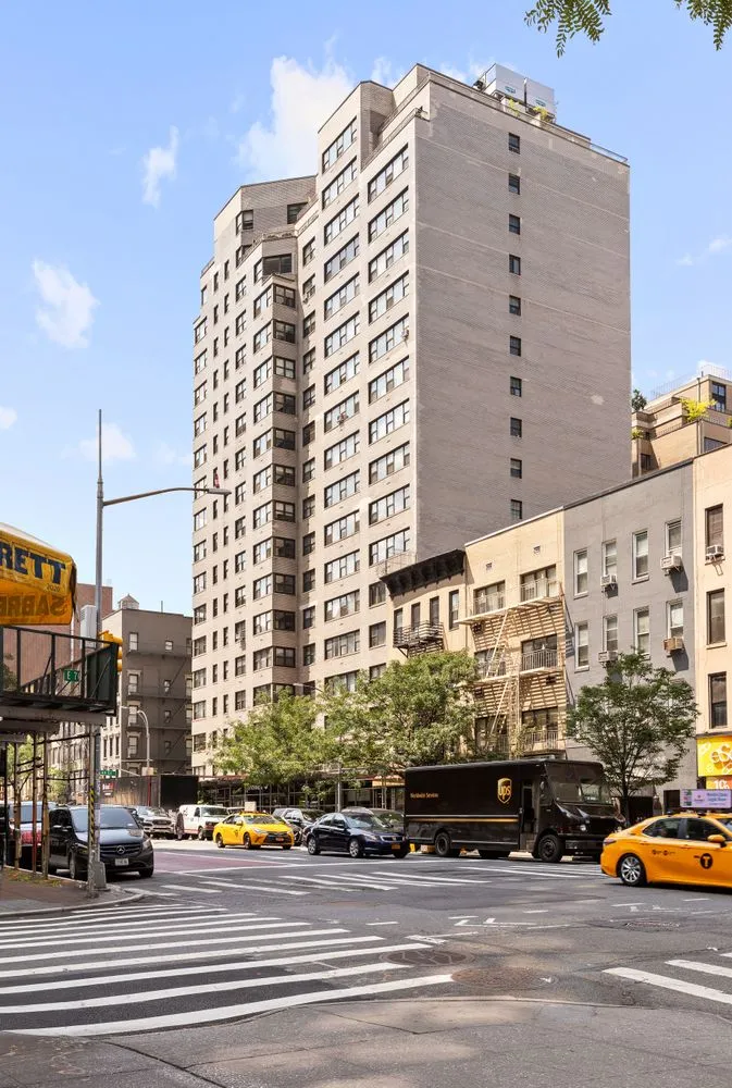 345 East 69th Street #17E in Lenox Hill, Manhattan | StreetEasy