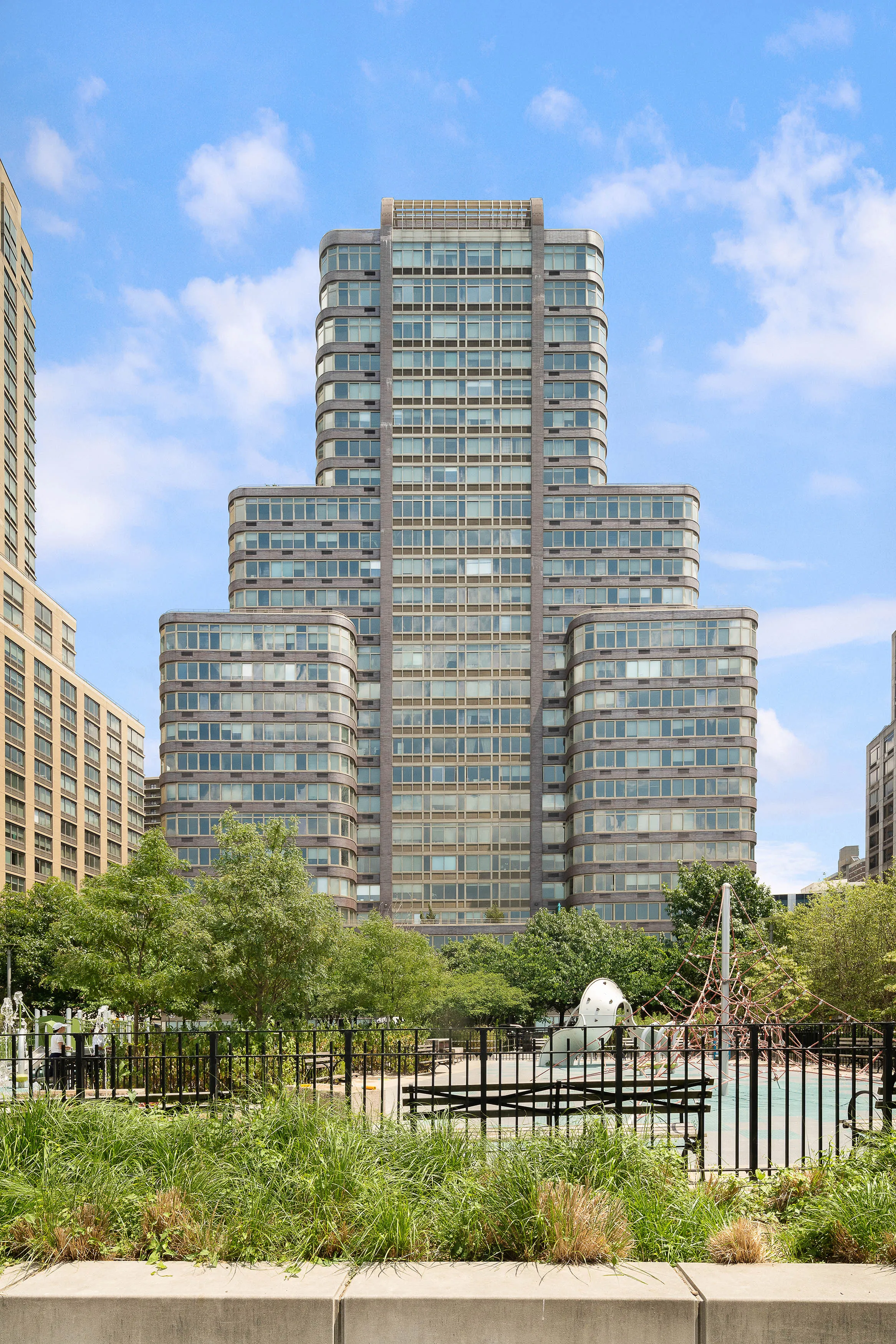 140 Riverside Boulevard in Lincoln Square : Sales, Rentals, Floorplans ...