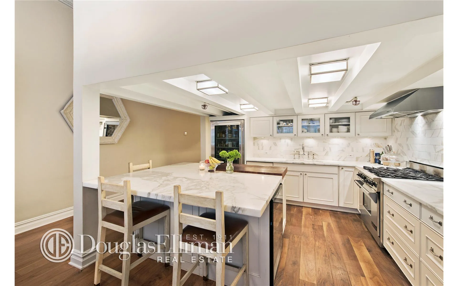 55 North Moore Street #2R in Tribeca, Manhattan | StreetEasy