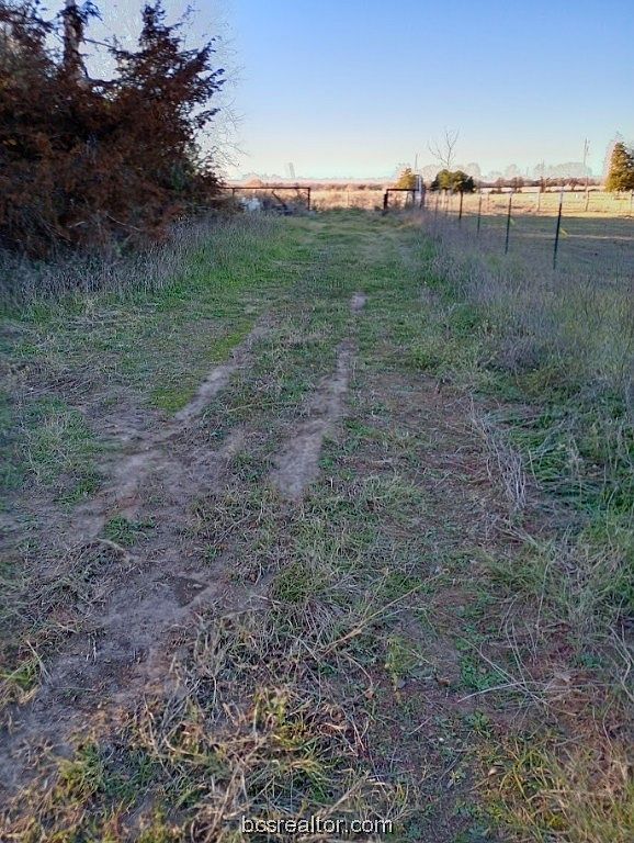 7111 County Road 135, Caldwell, TX 77836 | Zillow