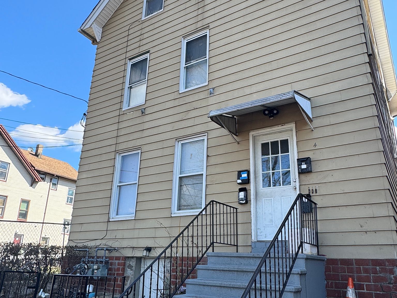 4 Granite St #BASEMENT, Waterbury, CT 06706 | Zillow