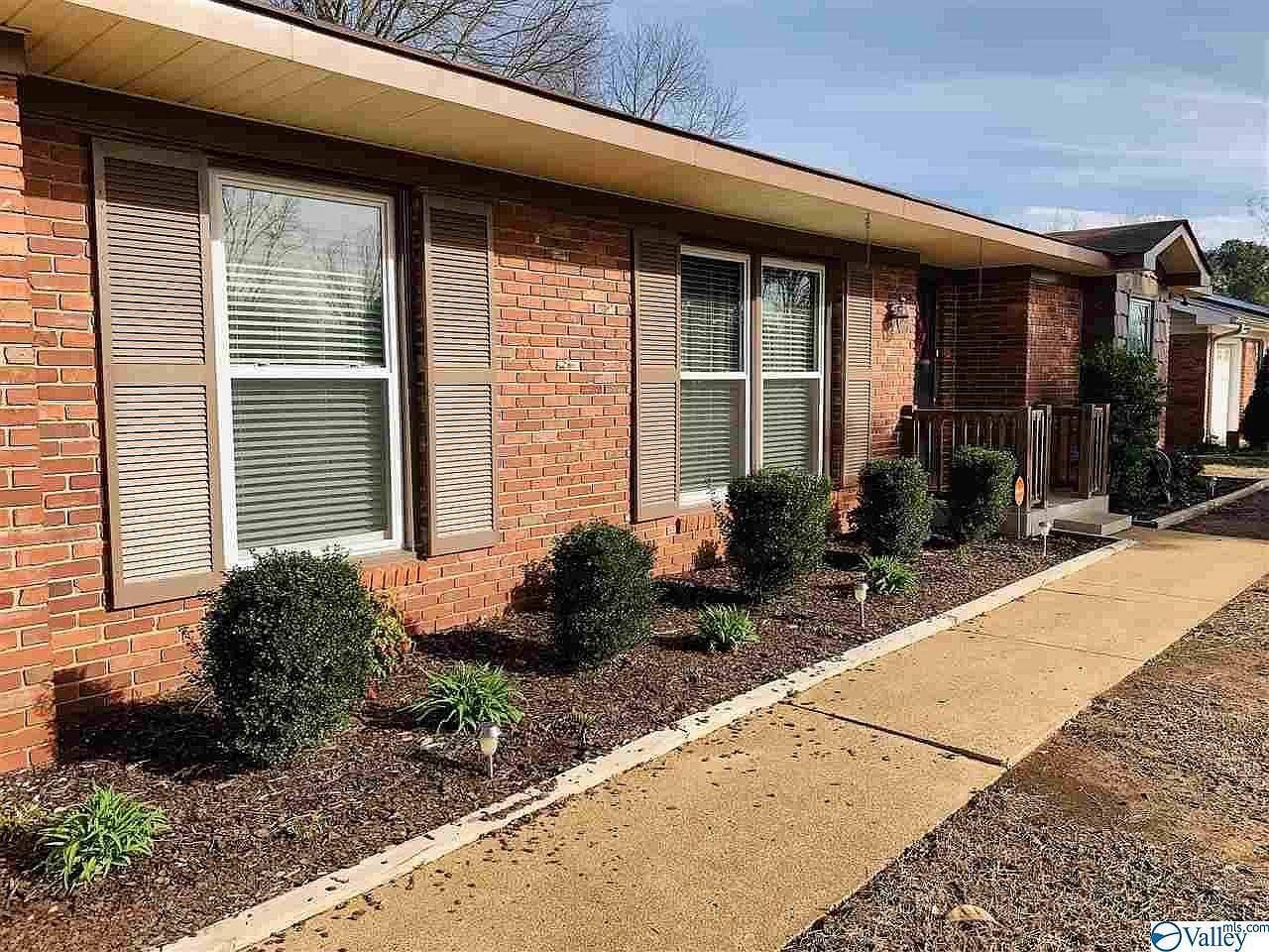 1212 Arbor Ave SW, Decatur, AL 35601 | Zillow