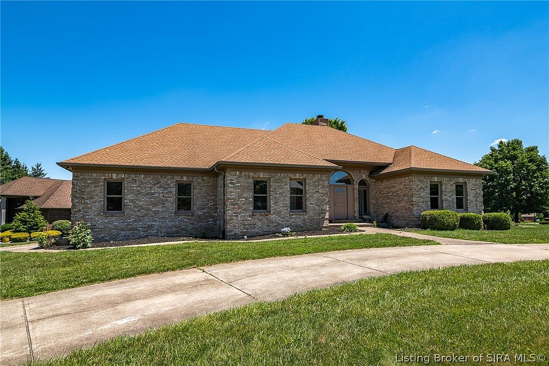 3024 Plantation Drive, Sellersburg, IN 47172 | Zillow