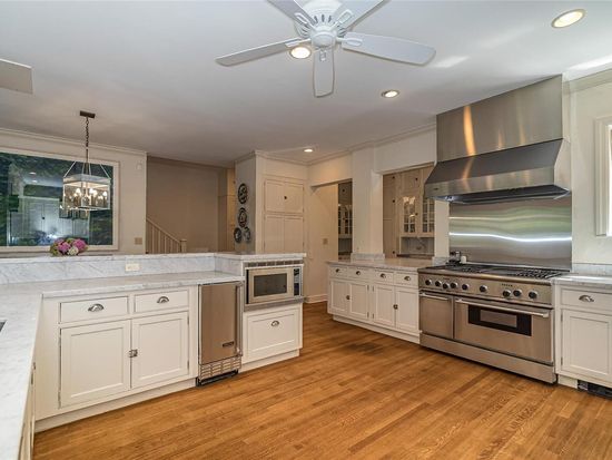 22 Portland Pl, Saint Louis, MO 63108 | Zillow