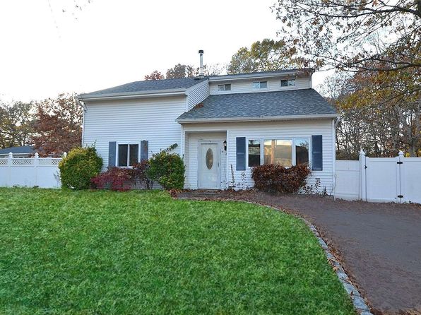 Coram NY Real Estate - Coram NY Homes For Sale | Zillow