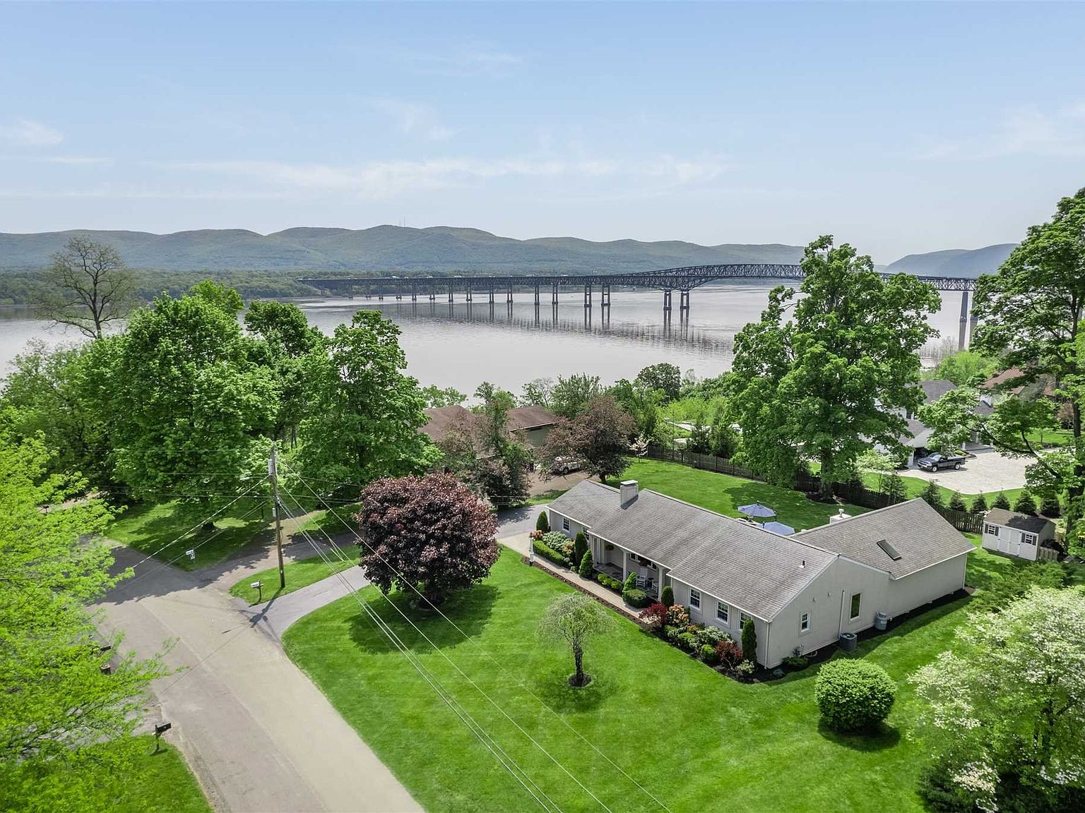 22 Susan Dr, Newburgh, NY 12550 | Zillow