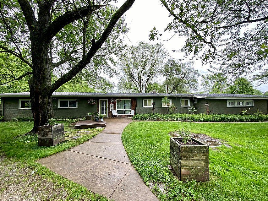 3810 S Farm Road 135 Ln #135, Springfield, MO 65807 | Zillow