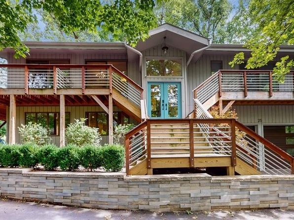 Abbey Springs - Fontana WI Real Estate - 10 Homes For Sale | Zillow