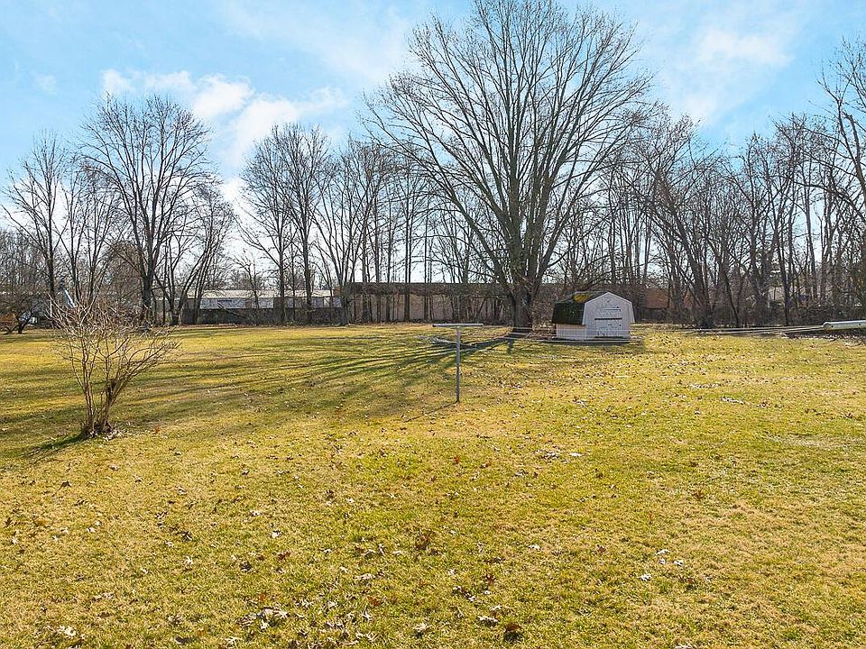 2380 Stelzer Rd, Columbus, OH 43219 | Zillow