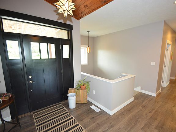 4440 N Rustin St, Sioux City, IA 51108 | Zillow