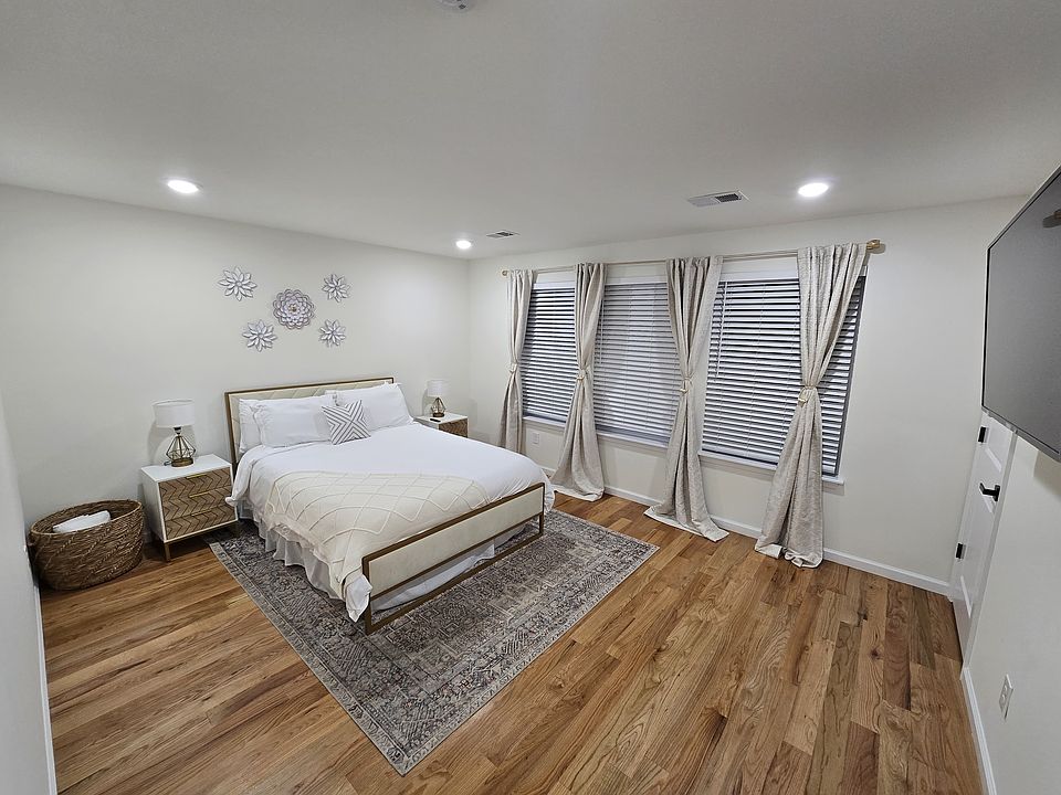 398 S 9th St FLOOR 2, Newark, NJ 07103 | Zillow